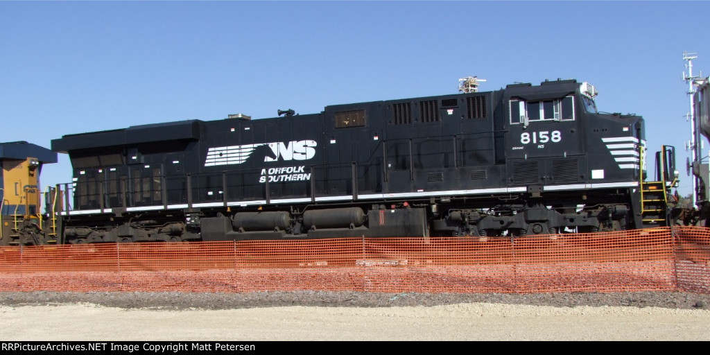 NS 8158
